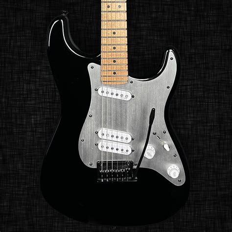 Squier Contemporary Stratocaster Special Roasted Maple Neck Reverb