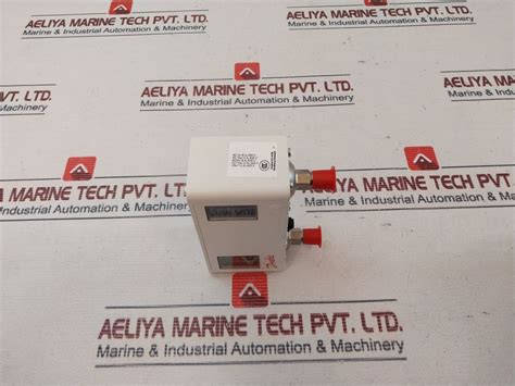 Danfoss Kp 15 Pressure Switch 10 To 55 Psi Aeliya Marine