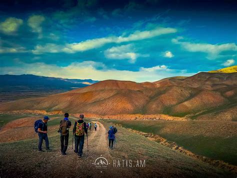 Կուսանաց լեռ Արցախի Լեռնաշղթայի Ամենաբարձր Կետը