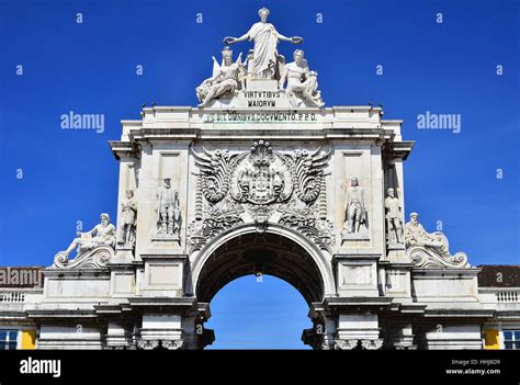 Travel Architectural Detail Historical Big Large Enormous