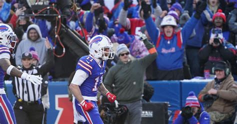 Alan Pergament Cbs Tony Romo Tells Bills Fans What They Didnt Want