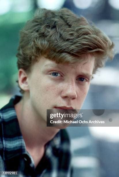 Actor Anthony Michael Hall Poses For A Portrait Session In 1984 News