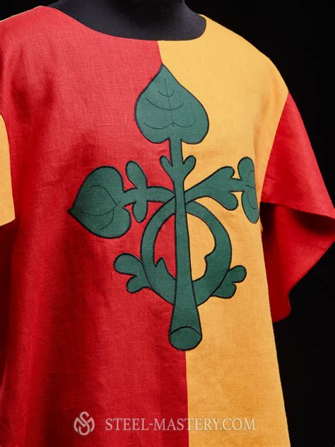 Half Colored Tabard With Green Leaves