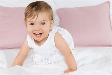 Мама и бебе