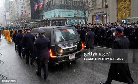 Police Funeral Procession Photos And Premium High Res Pictures Getty