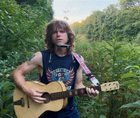 Jesse Welles In 2025 Music Icon Musician Gorillaz