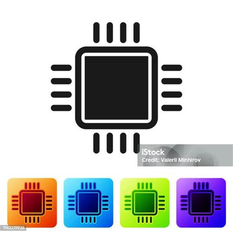 마이크로 회로 Cpu 아이콘이 흰색 배경에 고립 된 회색 컴퓨터 프로세서 회로 기판 기호가 있는 칩 또는 Cpu 마이크로 프로세서 색상 사각형 버튼에 아이콘을 설정 합니다