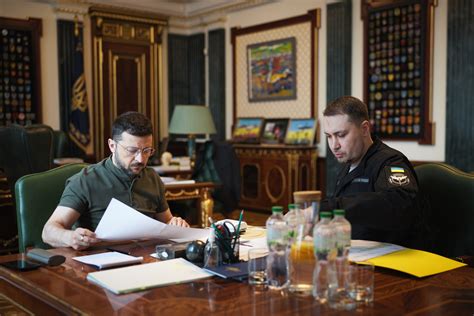 Володимир Доповідь керівника ГУР Кирила Буданова Багато деталей щодо ситуації в Росії у