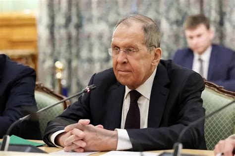 Лавров Украине надо признать реалии а Западу — перестать приносить её в жертву