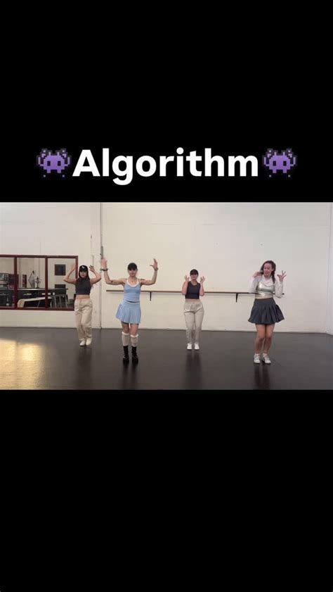 Kpop Dance Melbourne 👾algorithm By Chungha👾 Performed By Lluvaila