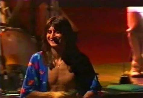 Pin By Diana Osland On Steve Perry Journey Steve Perry Journey Steve Perry Steve
