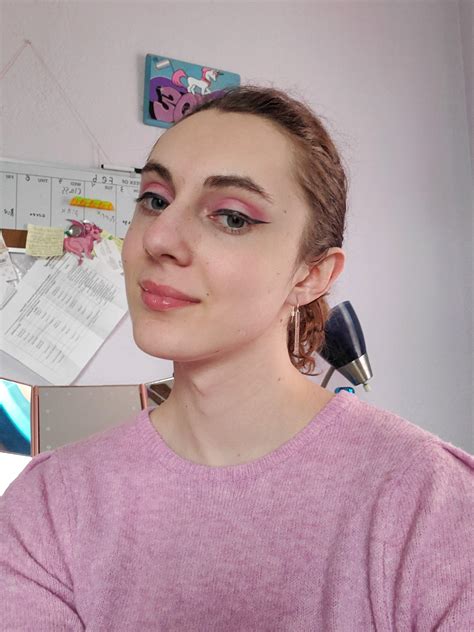 Thought I Looked Cute So Here Ya Go R Trans