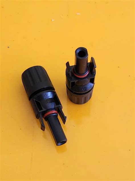 1 Pin Mc4 Connector At Rs 25 Pair Mc4 Connector In Sambalpur Id 2854102087688