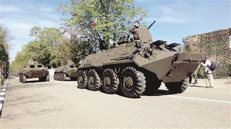 Изпращаме 100 БТР а от складове на МВР за Украйна обзор