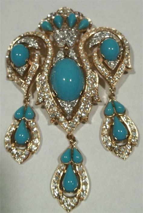 Vintage Trifari Jewels Of India Brooch Pin Massive Rhinestone Dangles A