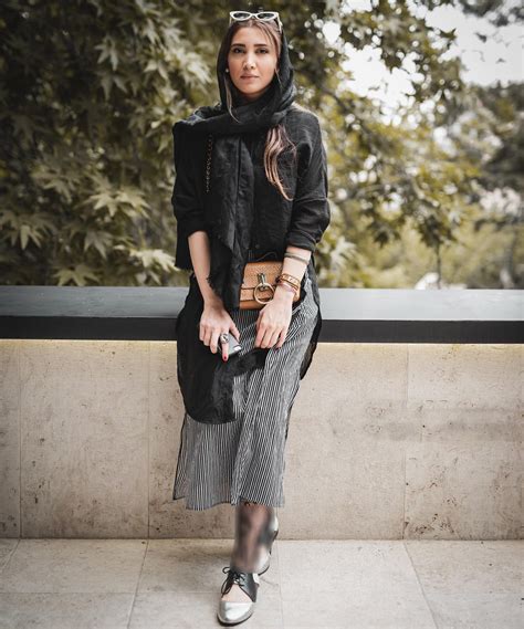 جنجال لباس خاص نیکی مظفری عکس های با پدر سرشناس اش