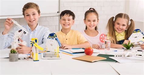 Schools In Al Khawaneej Curricula Fees And More