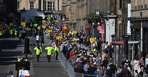 英여왕 런던으로여왕 마지막 보려고 75만명 조문 전망