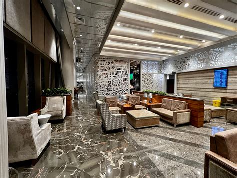 Business Class Lounge Review Csmia Mumbai International Airport