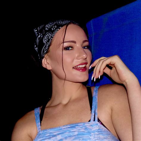 Onlyfans Mercedes Macxx Model Profile Photos And Links Erotic Beauties