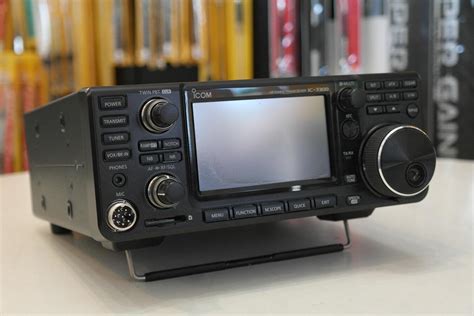 Second Hand Icom Ic 7300 Sdr Hf50mhz Transceiver With Touchscreen Uk