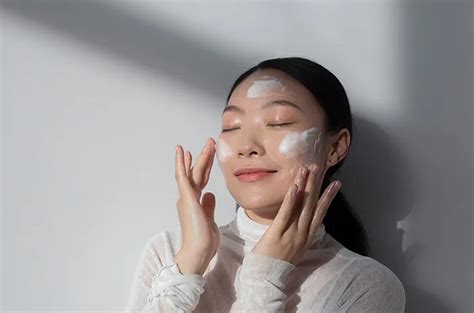 Physical Vs Chemical Sunscreen Apa Perbedaannya