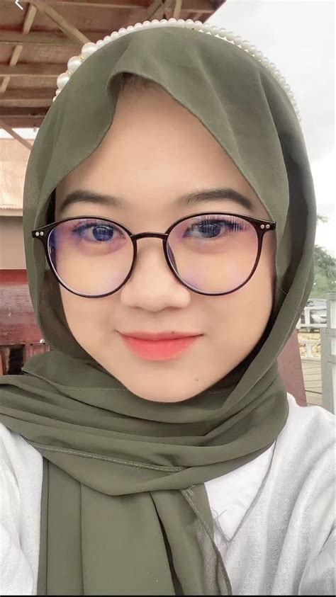 Pin Oleh Alfajr Mo Di Simpan Cepat Sabuk Wanita Orang Cantik Gadis Cantik