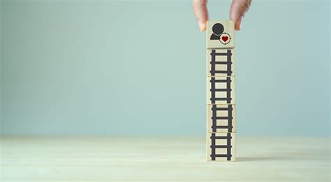 고객 통찰력 마케팅 개념 고객 행동 선호도 및 요구를 이해하기위한 고객 접근 방식 및 전략 강력한 고객 관계를 구축하고 충성도를 높입니다 개선에 대한 스톡 사진 및 기타