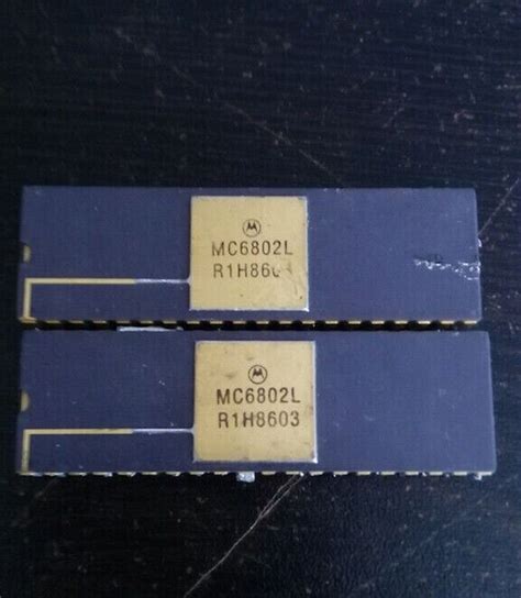 Motorola Mc6802l 6802 8 Bit Microprocessor Sbdip40 X 1pc Ebay