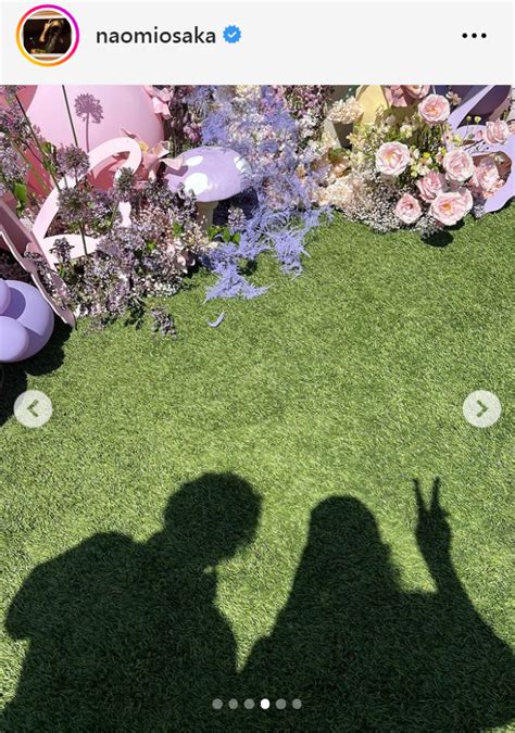 大坂なおみ幸せいっぱい、恋人のコーデーが大きなお腹にキス ナオミ・キャンベルも祝福 テニス写真ニュース 日刊スポーツ