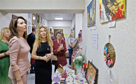 У столиці відкрилася виставка виробів «У творчості немає віку Вечірній Київ