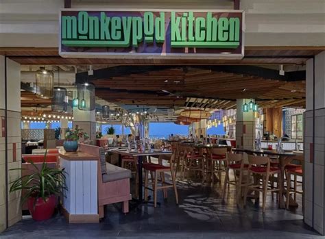 Monkeypod Kitchen By Merriman Waikīkī Go Hawaii