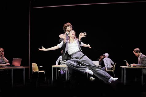 La Force Qui Ravage Tout Théâtre De Caen