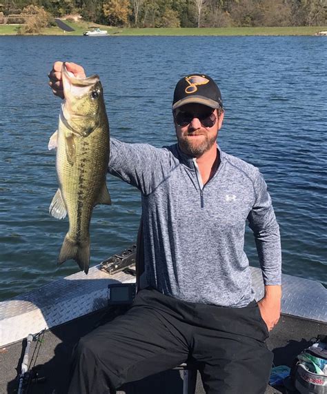 Nice 565 Largemouth To Wrap Up The Morning Blackblue Chatterbait