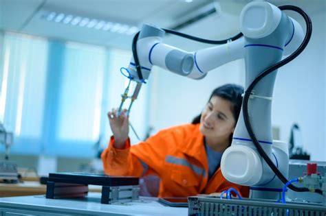 Premium Photo Female Robotics Engineer Working With Programming And