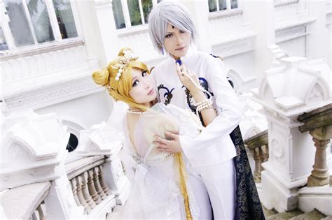 Cosplay Couple R Sailormoon