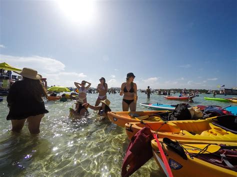 Heres A Look At Haulover Sandbar The Popular Miami Party Spot That