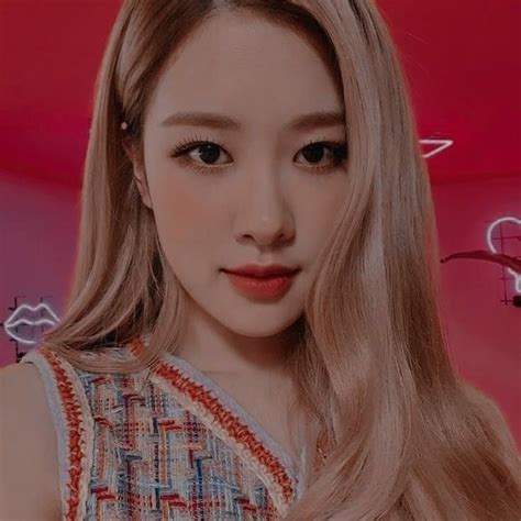 Park Chaeyoung RosÉ 《bp》 Aesthetic Icon