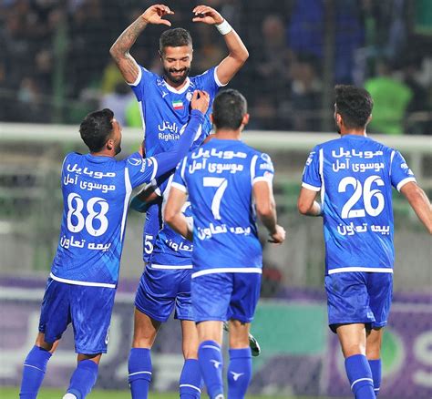 اولین گل آرمین سهرابیان برای استقلال، سوپر گل بود طرفداری