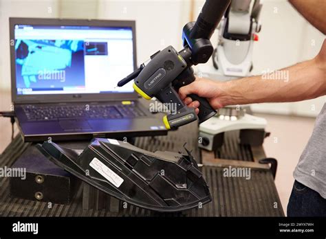 Mcax Measuring Arm Coordinate Measuring Machine Portable With Escanner For Contactless