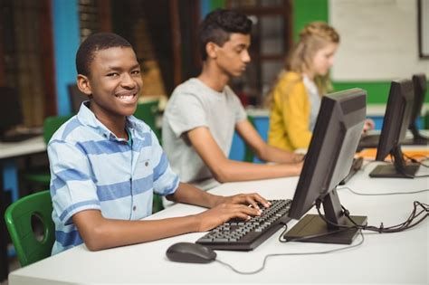 Premium Photo Students Studying In Computer Classroom