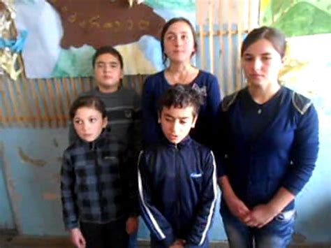 არლის საჯარო სკოლა ვუმღერ სამშობლოს Youtube