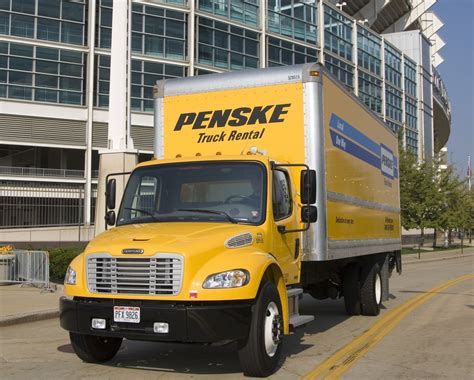 Penske Truck Rental Ready For Holiday Shipping Demand Penske Truck Rental