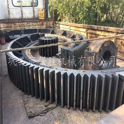 【源头厂家】福州生产销售选铁球磨机轴承座 定做球磨机花板衬板 阿里巴巴