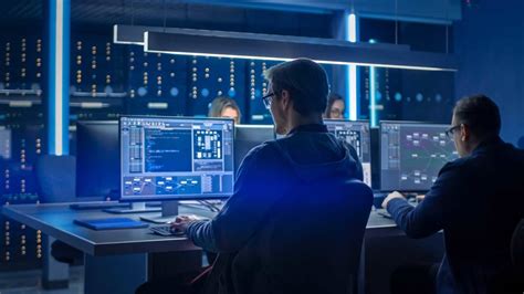 6 Steps To Becoming A Site Reliability Engineer Sre University Of