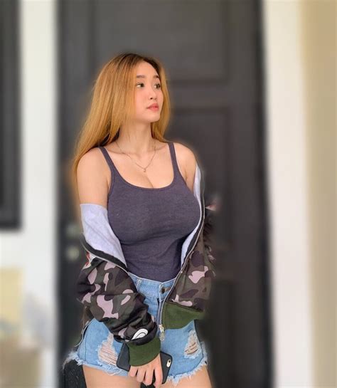 50 Cewek Cantik Selebgram Dengan Body Yang Bikin Ngiler S Erofound