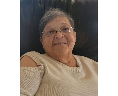 Gloria Ann Smidt Obituary 2025 Pipestone Mn Hartquist Funeral