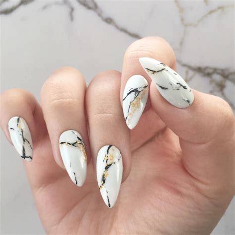 Leffet Marbre Sur Les Ongles Le Guide Complet Pour Enfin Réussir Même Quand On Débute