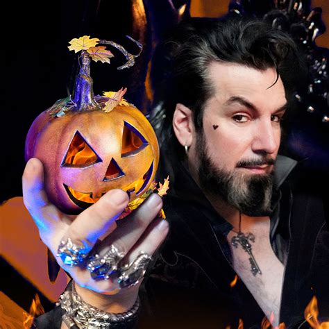 Aurelio Voltaire Biography