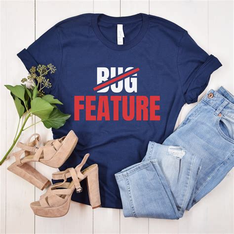 It S Not A Bug It S A Feature Shirt Software Engineer T Shirt Funny Computer Science Tee Web